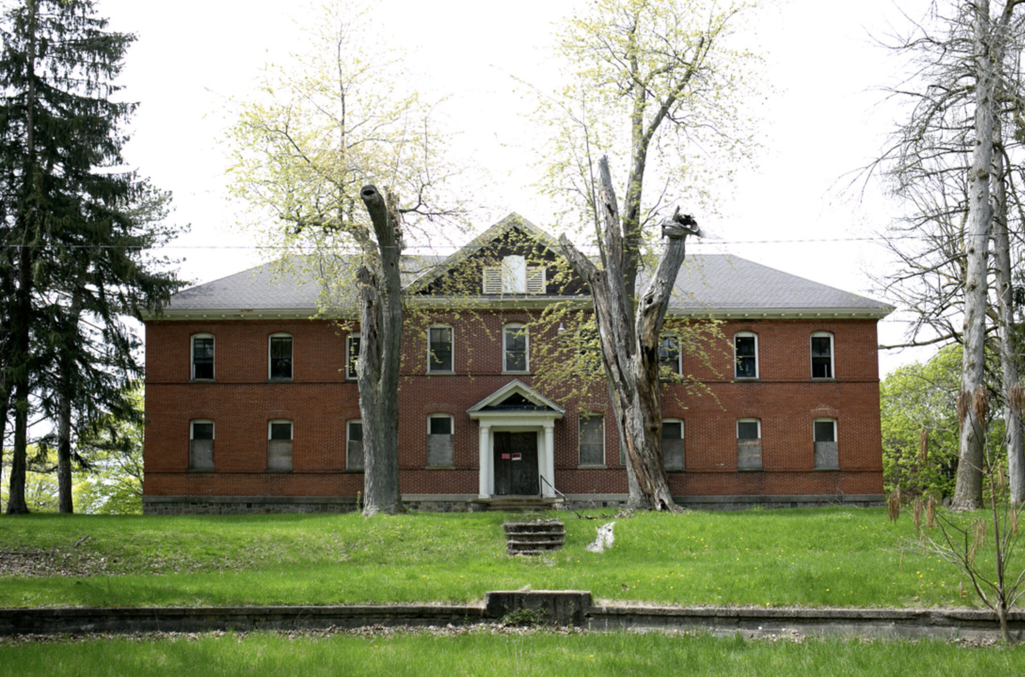 History of the Mt. Pleasant Indian Industrial School - MIIBS